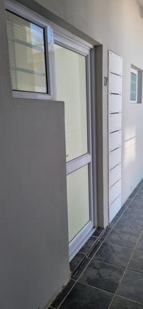 2 Bedroom Apartment to rent in Fairview | RR4018745 | Private Property