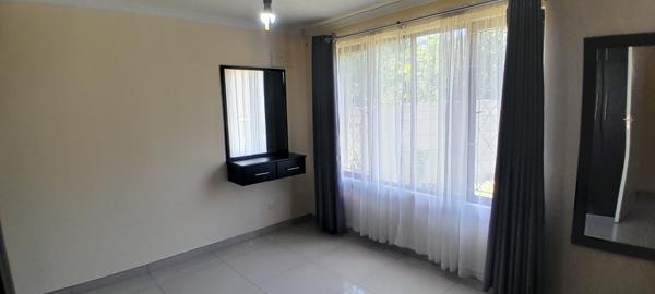 2 Bedroom Townhouse for sale in Bellair | T4614973 | Private Property