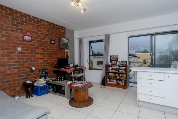 1 Bedroom Apartment for sale in Woodstock | T4689332 | Private Property