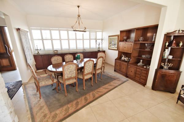 3 Bedroom Apartment for sale in Hyde Park | T4697376 | Private Property