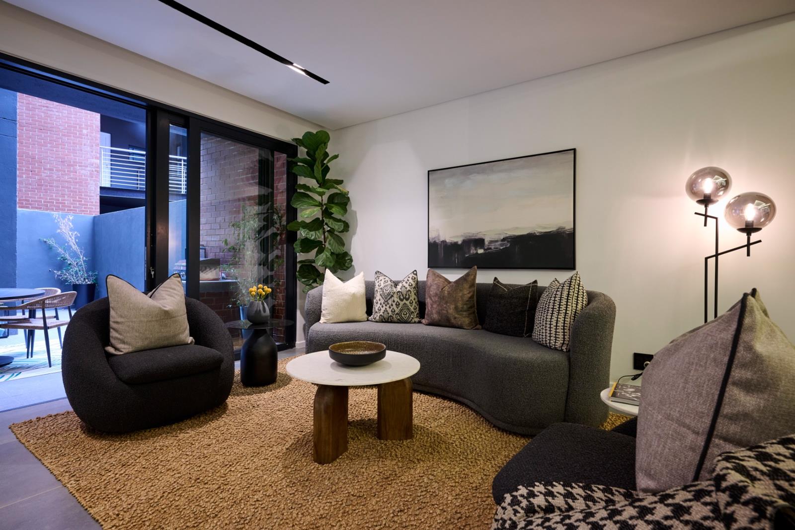 2 Bedroom Apartment for sale in Broadacres | T4702147 | Private Property