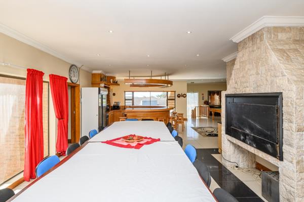 11 Bedroom House for sale in Kamma Creek | T4754407 | Private Property