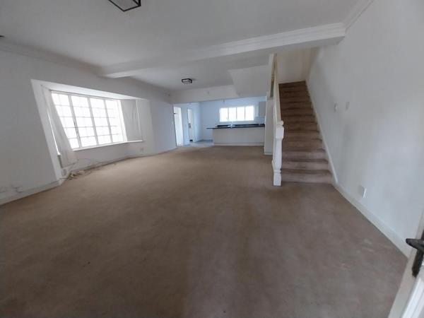 3 Bedroom Townhouse for sale in Windermere | T4798750 | Private Property