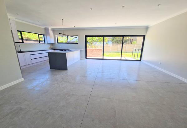 3 Bedroom House for sale in Wavecrest | T4879758 | Private Property