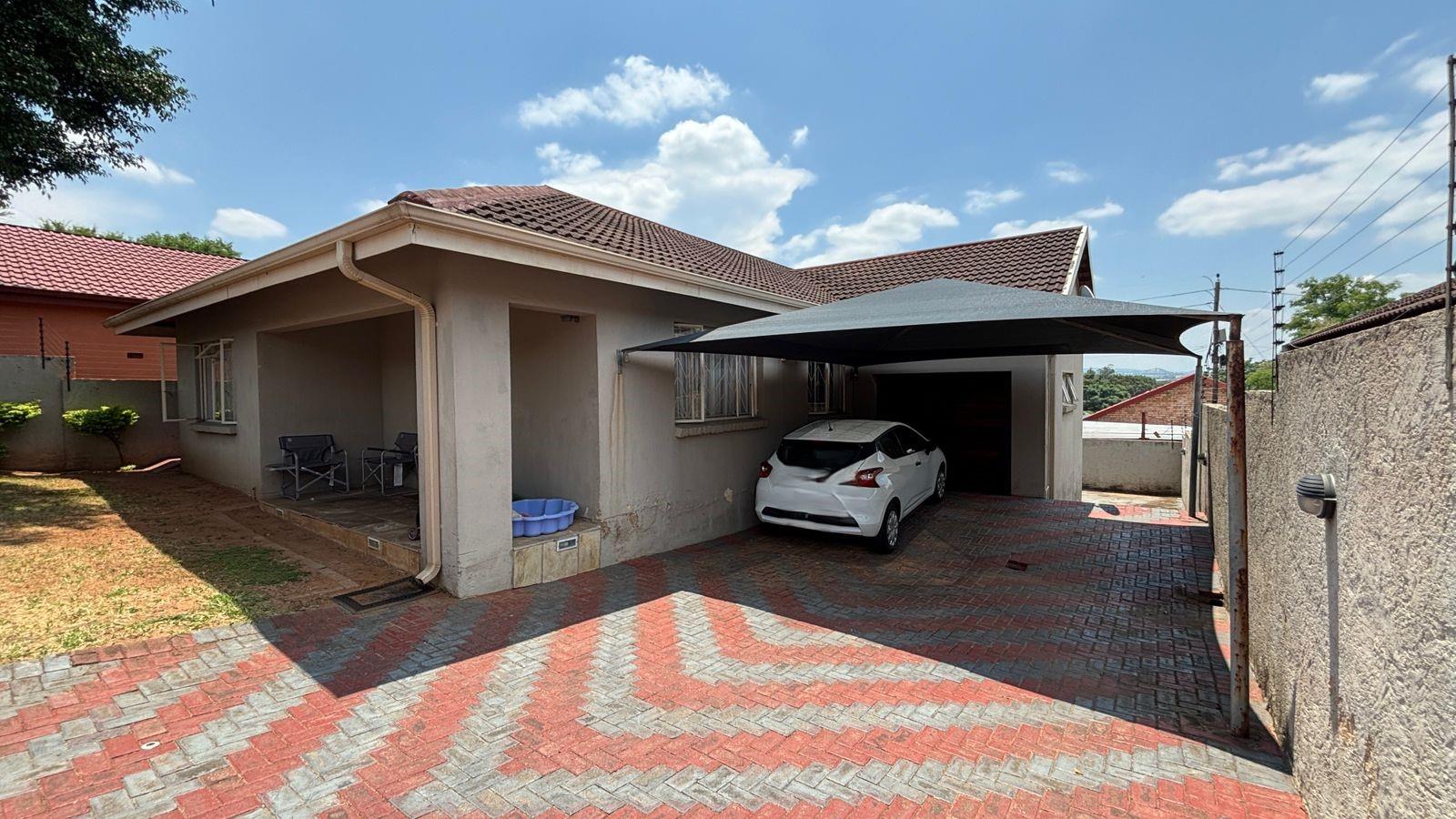 3 Bedroom House to rent in West Acres | RR4313878 | Private Property