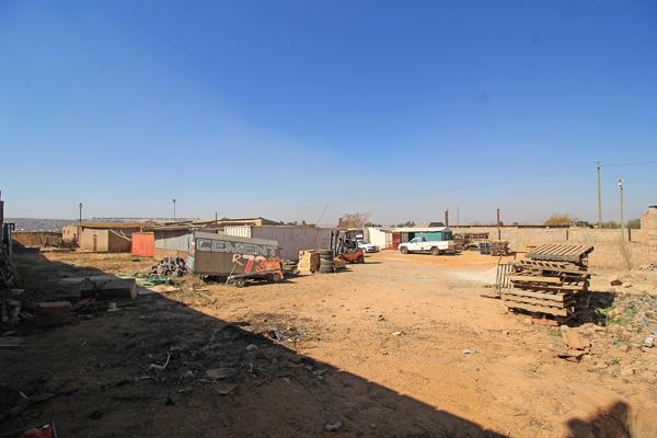 Commercial space for sale in Tshepisong | T5035541 | Private Property