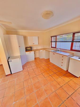 1 Bedroom Garden Cottage to rent in Fish Hoek | RR4376812 | Private ...