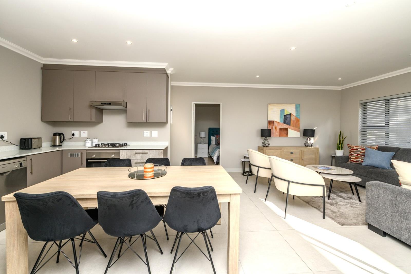 3 Bedroom Townhouse for sale in Westbrook | T5097952 | Private Property