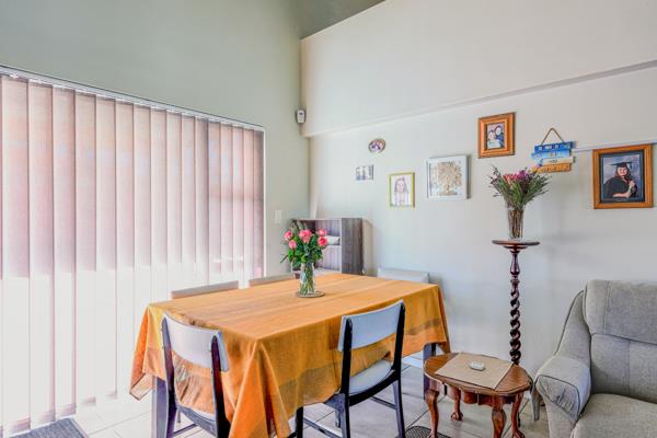 2 Bedroom House for sale in Sandbaai | T5119568 | Private Property