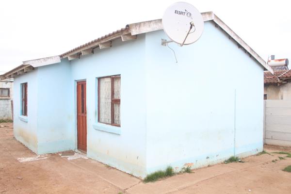 2 Bedroom Houses for sale in Port Elizabeth (Gqeberha) | Private Property