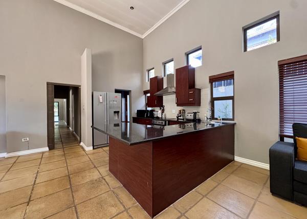 3 Bedroom House for sale in Silver Lakes Golf Estate | T5196534 ...