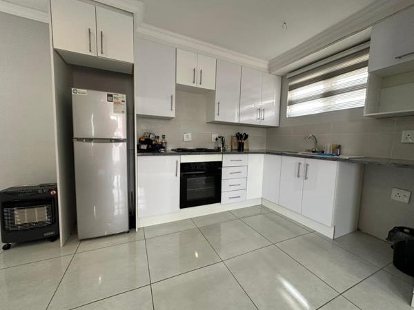 2 Bedroom Apartment for sale in Winchester Hills | T5243767 | Private ...
