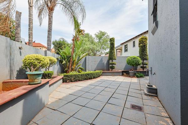 4 Bedroom House for sale in Willow Acres | T5244795 | Private Property