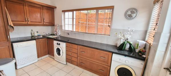 4 Bedroom House for sale in Mount Edgecombe Country Club Estate ...