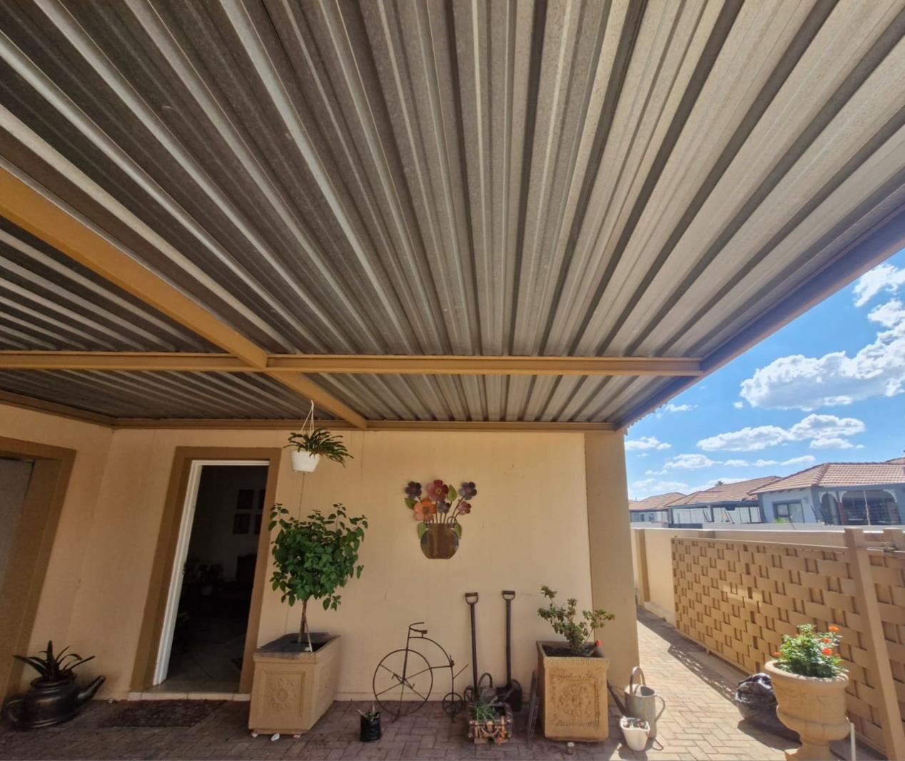3 Bedroom Townhouse for sale in Fochville | T5259907 | Private Property