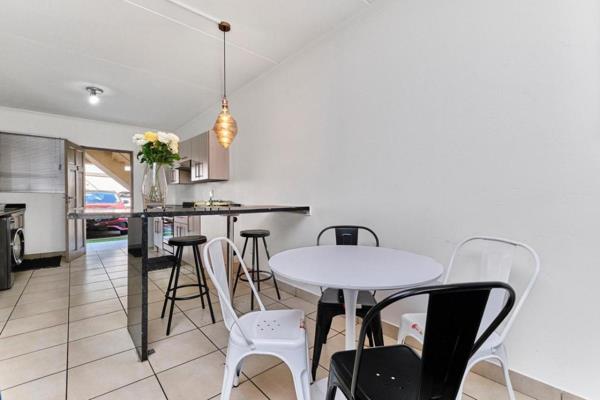 3 Bedroom Apartment to rent in Fourways | RR4528175 | Private Property