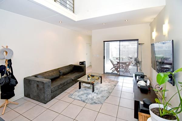 2 Bedroom Townhouse for sale in Bryanston | T5289331 | Private Property