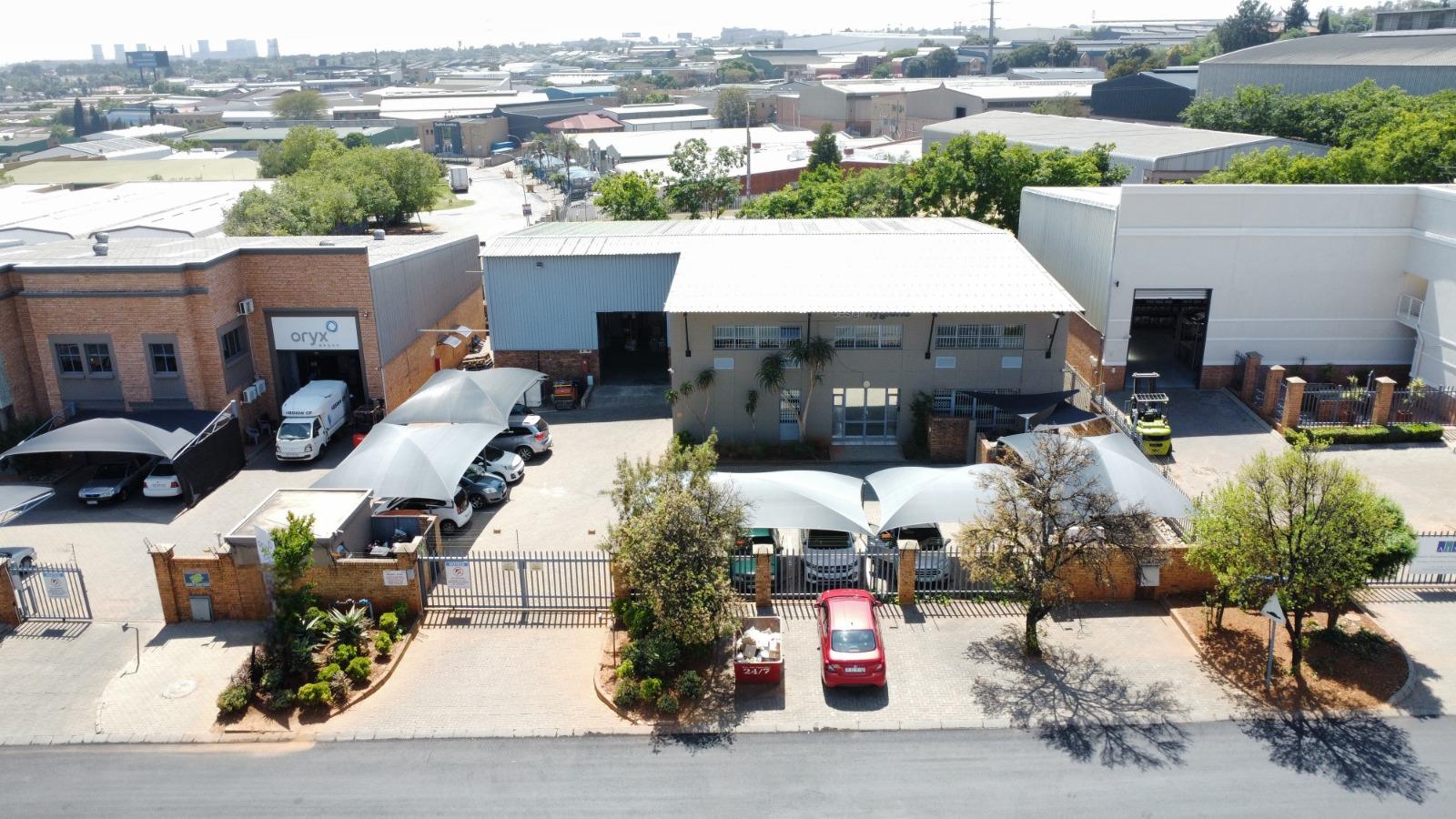 860 m² Industrial space for sale in Meadowdale | T5296128 | Private ...