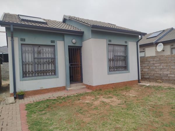 2 Bedroom House to rent in Witpoortjie | RR4543687 | Private Property