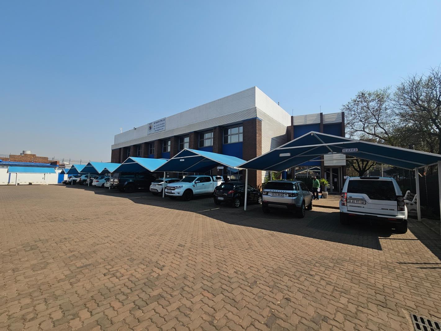 1 875 m² Industrial space for sale in Isando | T5304380 | Private Property