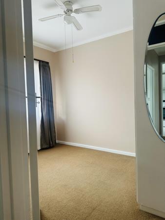 2 Bedroom Apartment to rent in Kenilworth | RR4549580 | Private Property