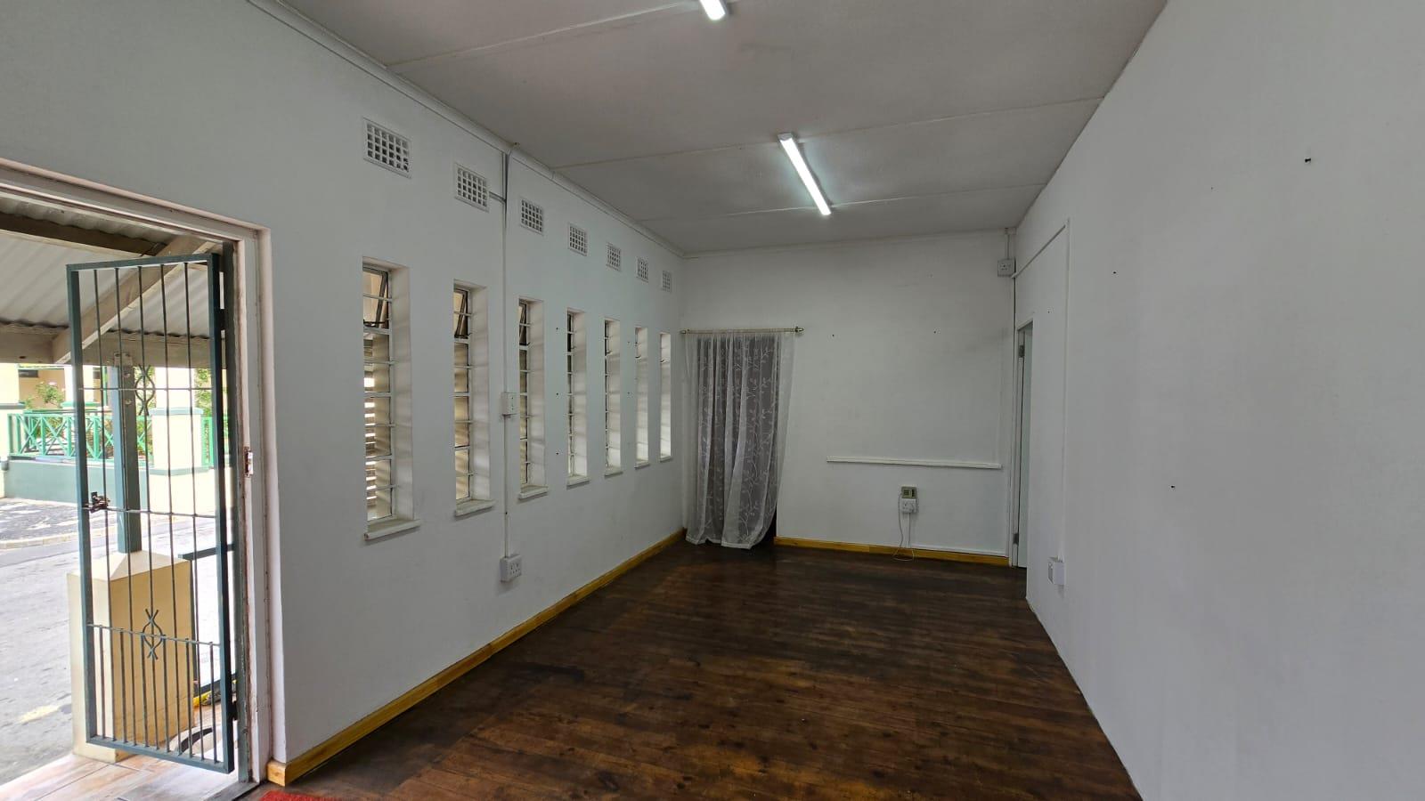 84 m² Retail Space to rent in Laaiplek | RR4557881 | Private Property