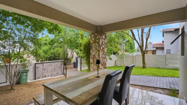 3 Bedroom House for sale in Broadacres | T5319254 | Private Property