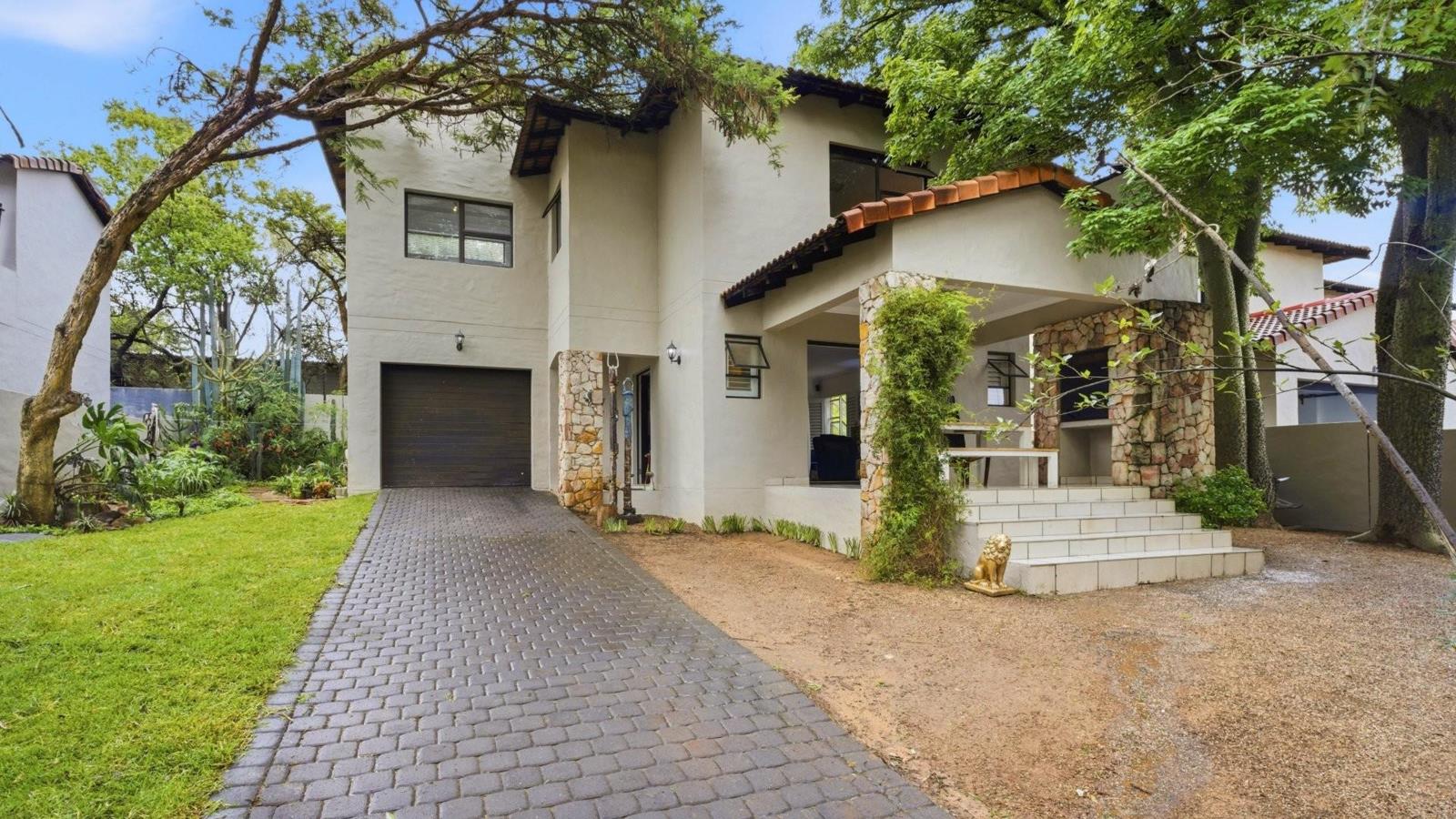 3 Bedroom House for sale in Broadacres | T5319254 | Private Property