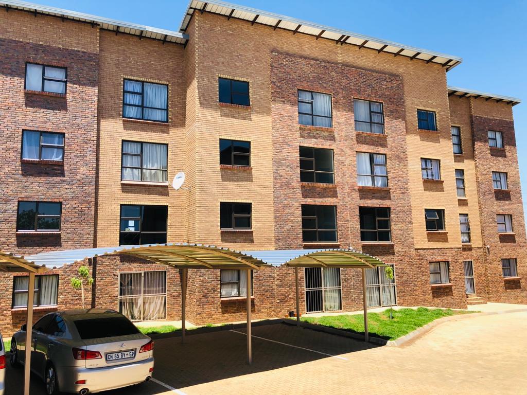 2 Bedroom Flat to rent in Erasmuskloof | RR4567013 | Private Property