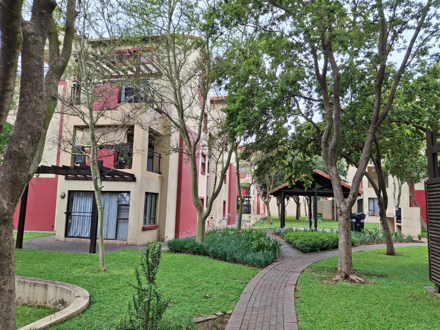 2 Bedroom Apartment for sale in Oukraal Estate | T5333779 | Private ...