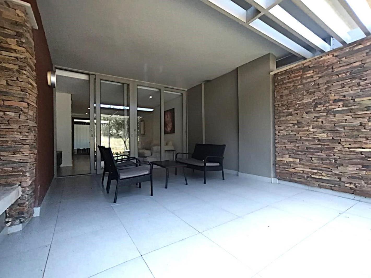 2 Bedroom Apartment to rent in Sibaya Precinct | RR4573430 | Private ...