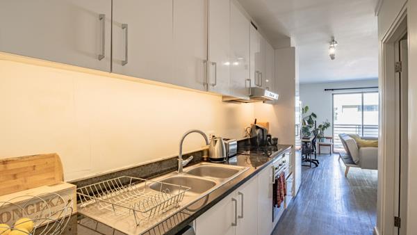 1 Bedroom Apartment for sale in Zonnebloem | T5340664 | Private Property