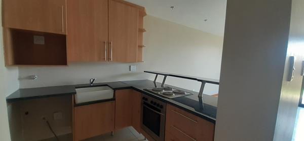 2 Bedroom Apartment to rent in Rooihuiskraal North | RR4575652 ...