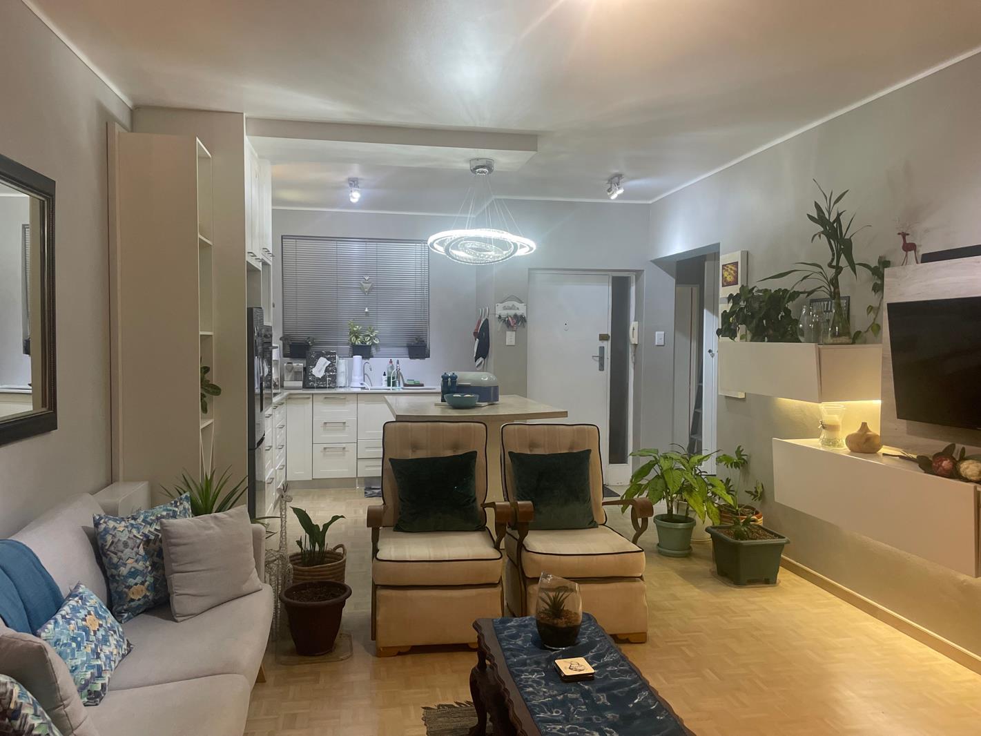 1 Bedroom Apartment to rent in Three Anchor Bay | RR4575687 | Private ...