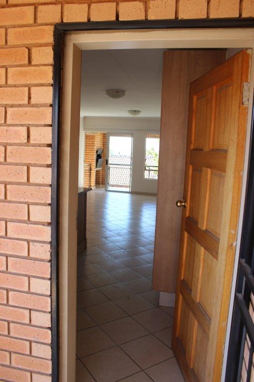 2 Bedroom Apartment to rent in Paramount Estate | RR4577679 | Private ...