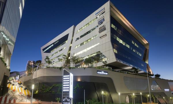 3 066 m² Commercial space to rent in Sandhurst | RR4577796 | Private ...