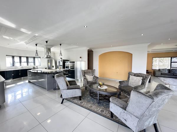 5 Bedroom House to rent in Thatchfield | RR4581182 | Private Property