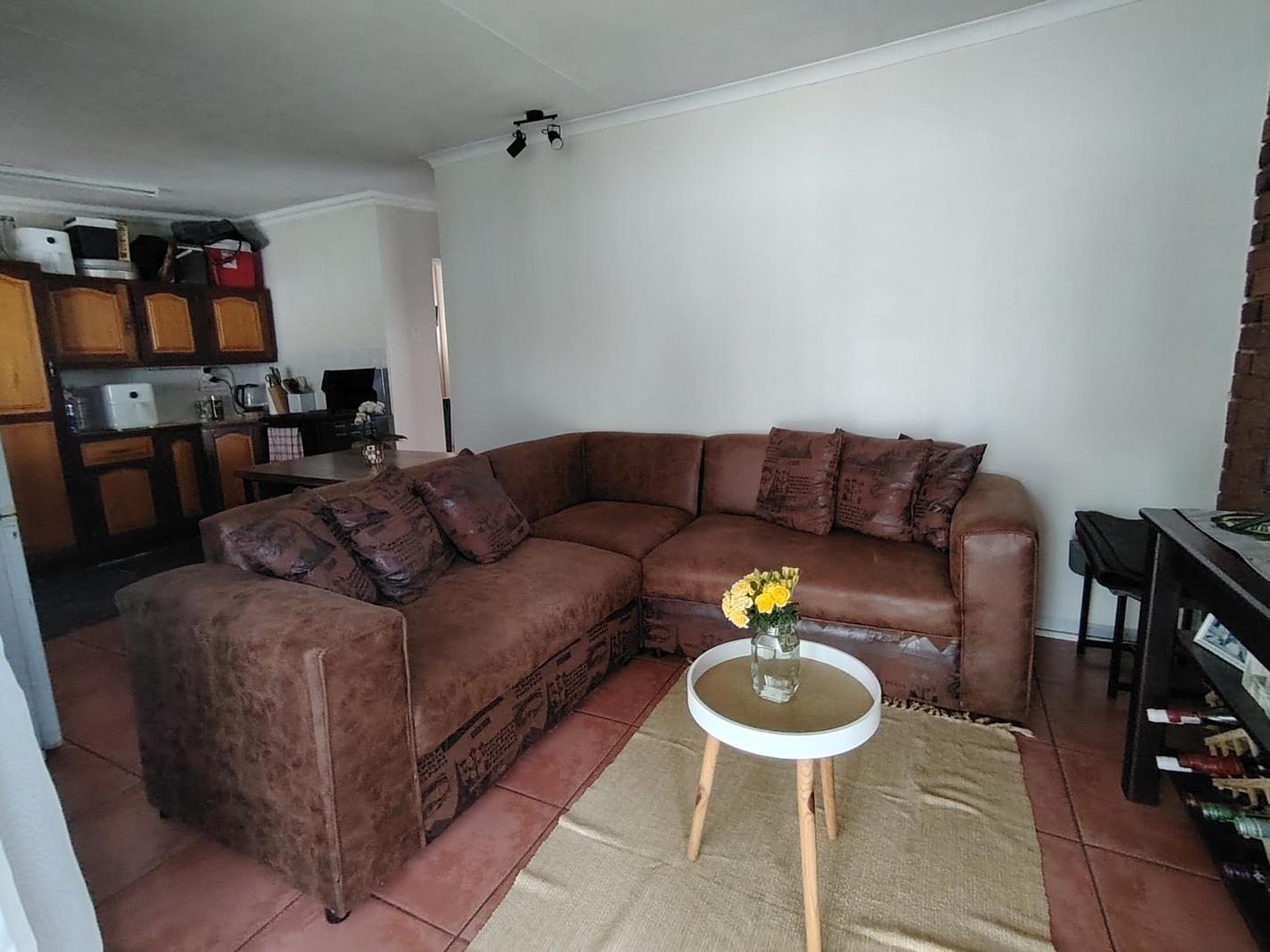 1 Bedroom Garden Cottage to rent in Valhalla | RR4581336 | Private Property