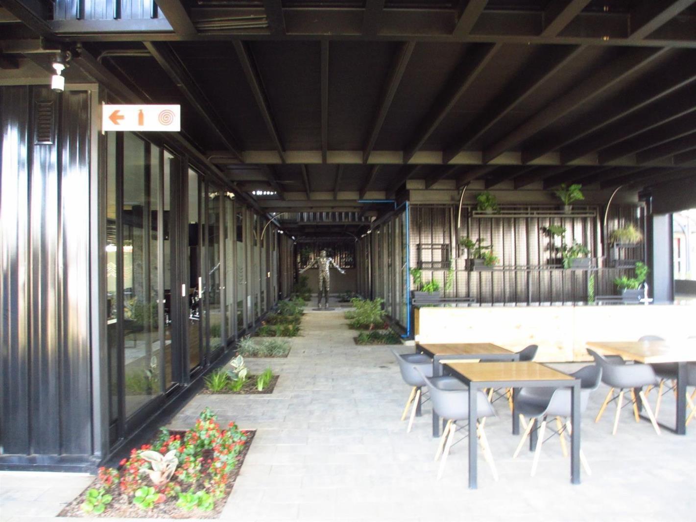 74 m² Office Space to rent in Fourways | RR4581974 | Private Property