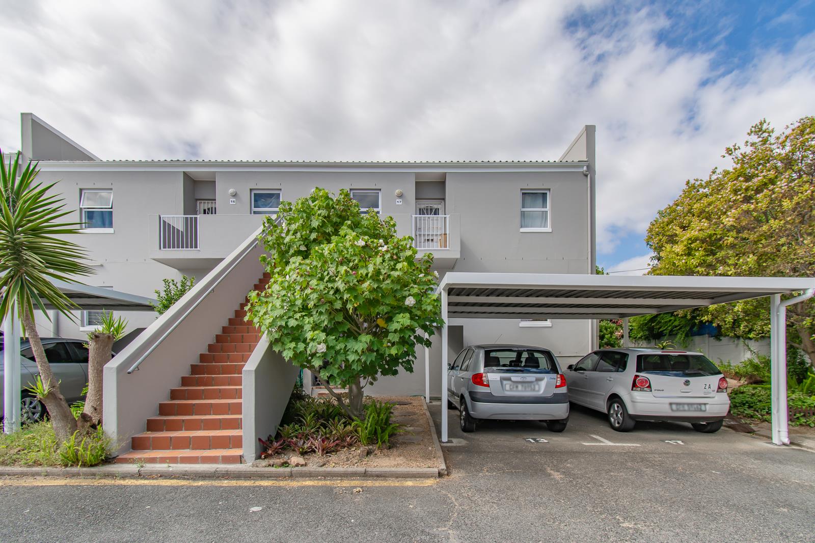 2 Bedroom Apartment for sale in Briza | T5348329 | Private Property