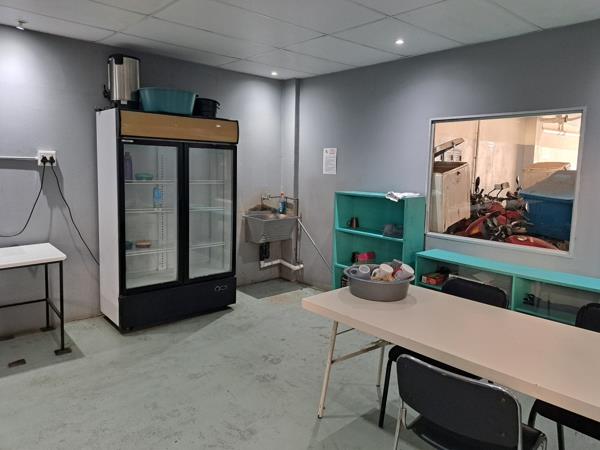 1 008 m² Industrial space to rent in Riverhorse Valley | RR4582106 ...