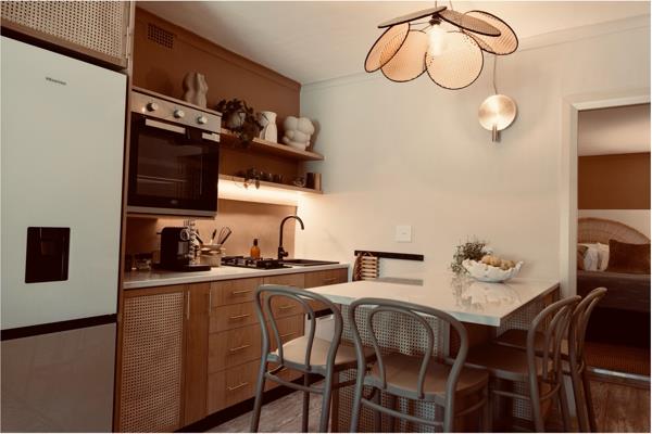 2 Bedroom Garden Cottage to rent in Camps Bay | RR4582223 | Private ...