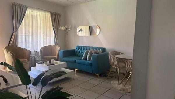 2 Bedroom Apartment for sale in Noordwyk | T5348598 | Private Property