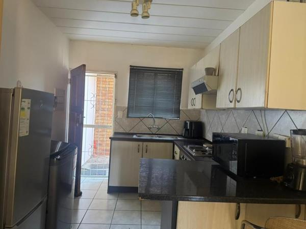 2 Bedroom Apartment for sale in Noordwyk | T5348598 | Private Property