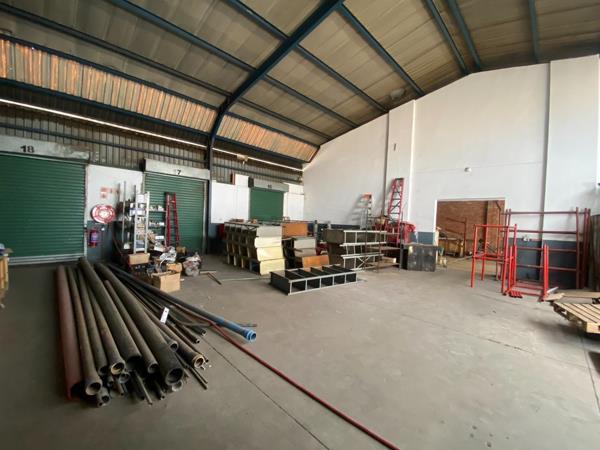 548 m² Industrial space to rent in Jet Park | RR4582577 | Private Property