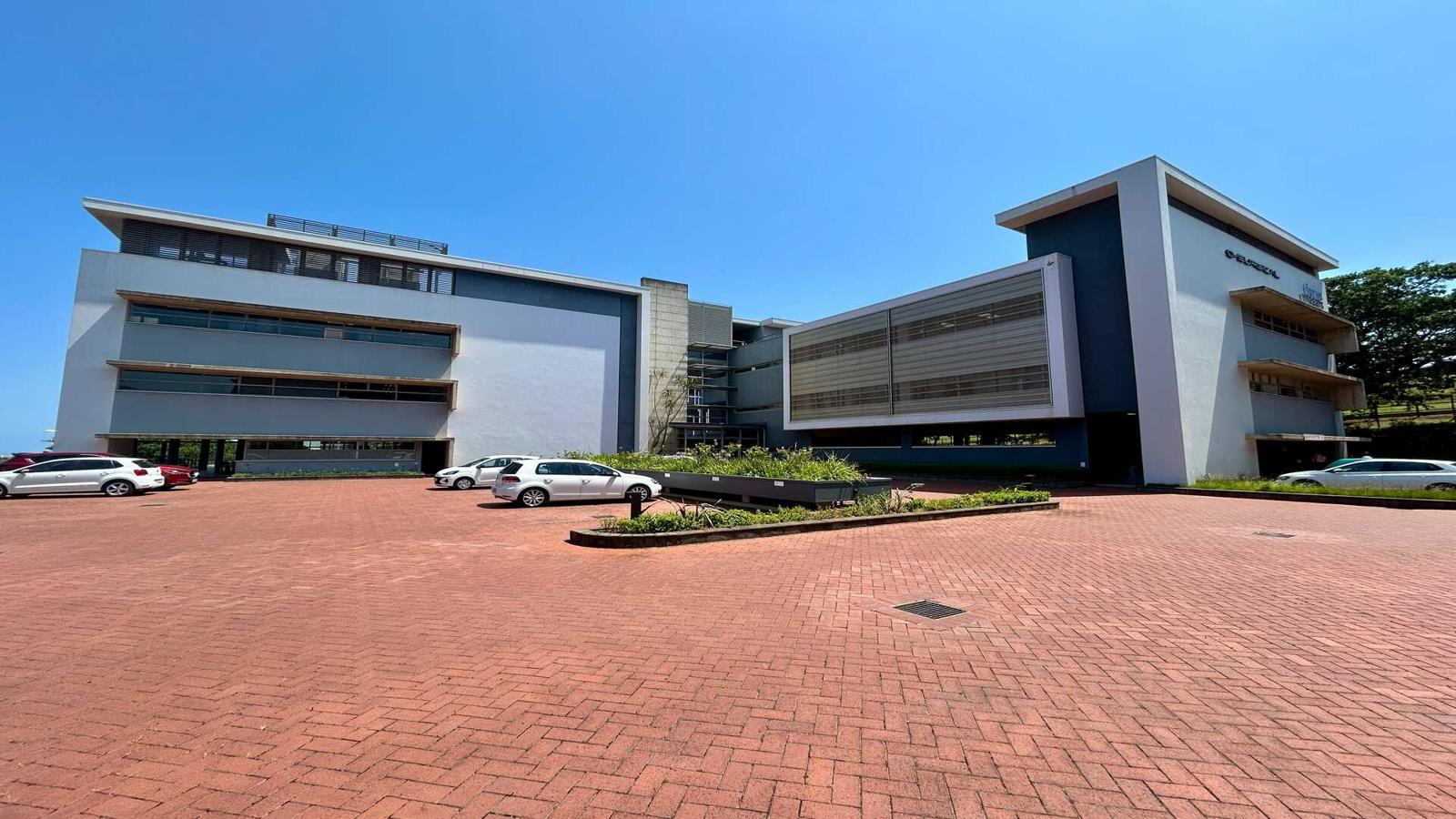 553 m² Office Space to rent in Umhlanga Ridge | RR4582802 | Private ...