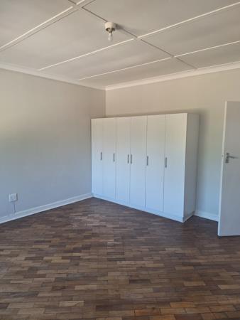 2 Bedroom Flat to rent in Sandringham | RR4582897 | Private Property