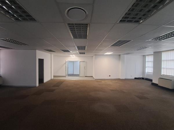 310 m² Office Space to rent in Constantia Kloof | RR4583068 | Private ...