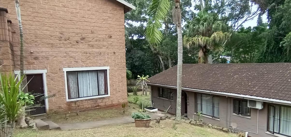 4 Bedroom House for sale in Malvern | T5349726 | Private Property