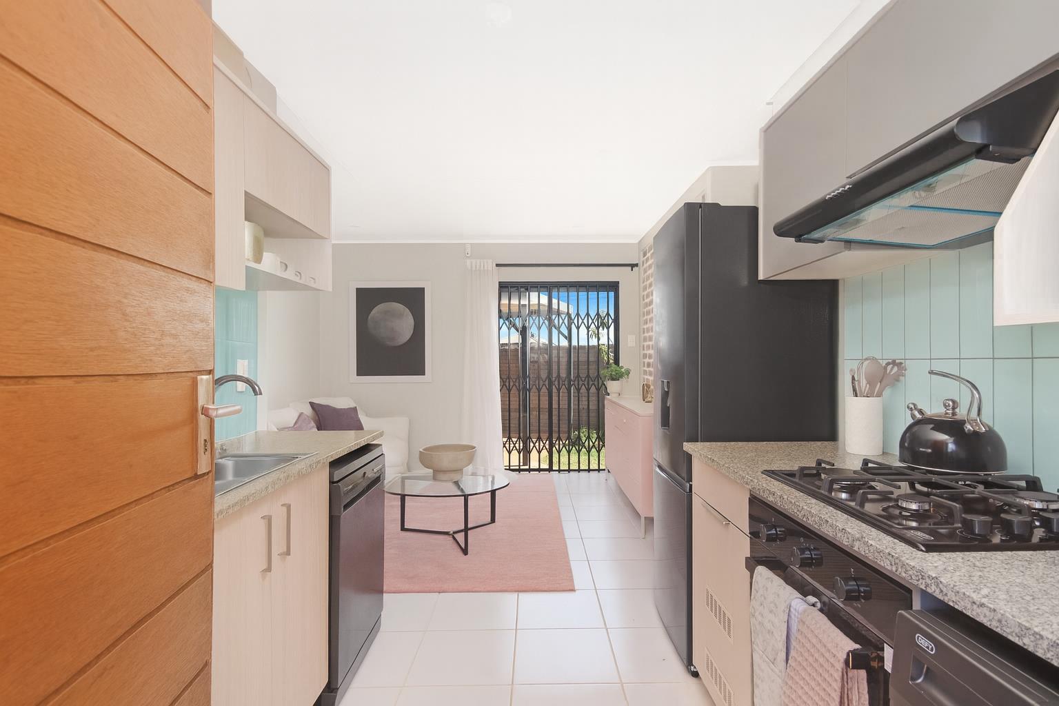 3 Bedroom Simplex for sale in Germiston Central | T5349893 | Private ...